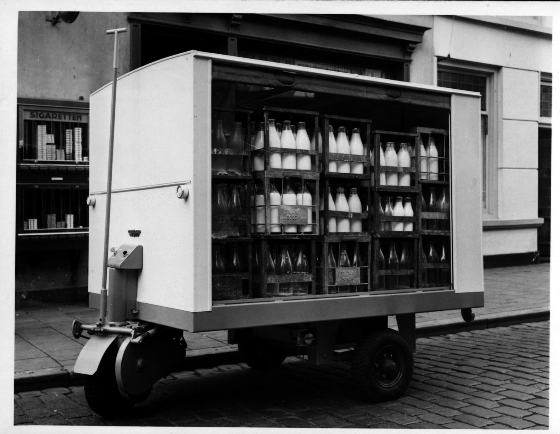 Schoolmelk | Brabant in Beelden